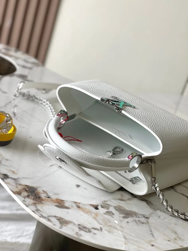 Real Louis Vuitton Capucines BB Bags