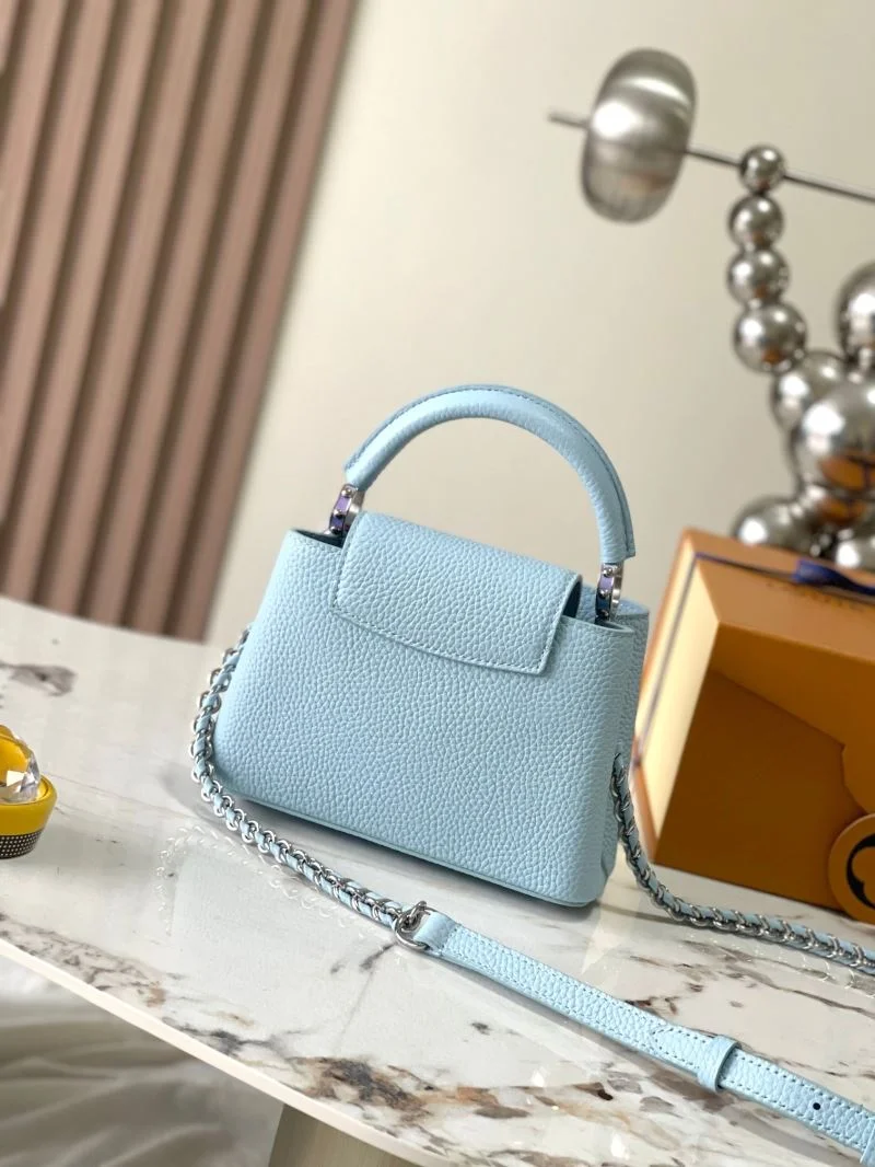 Cut-rate Louis Vuitton Capucines BB Bags