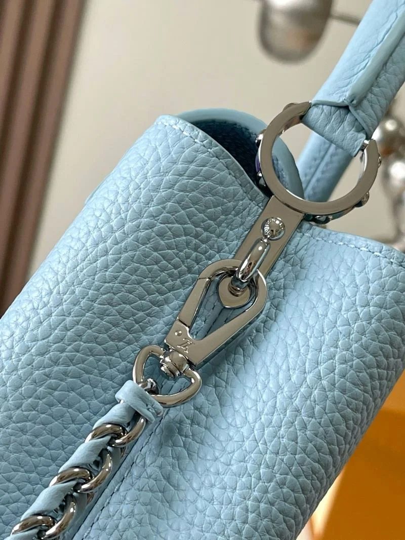 Cut-rate Louis Vuitton Capucines BB Bags