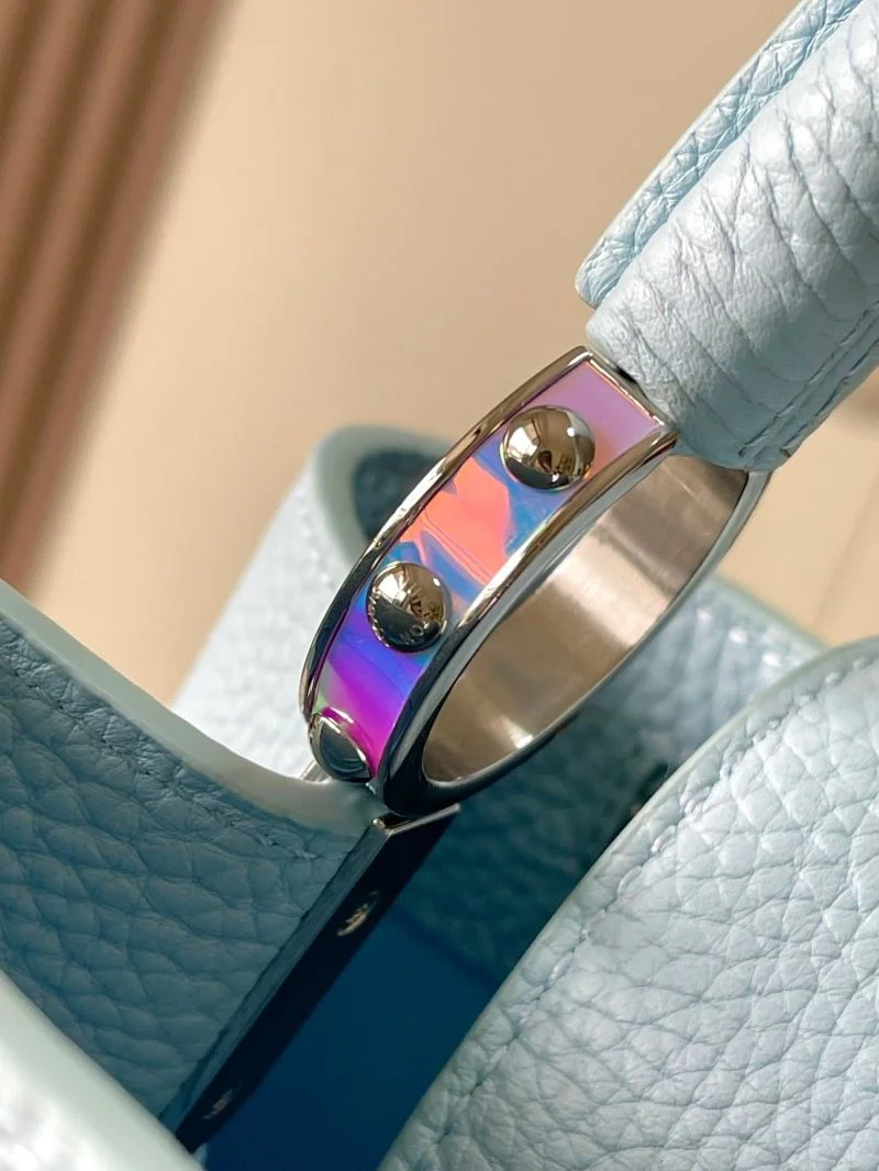 Economical Louis Vuitton Capucines BB Bags