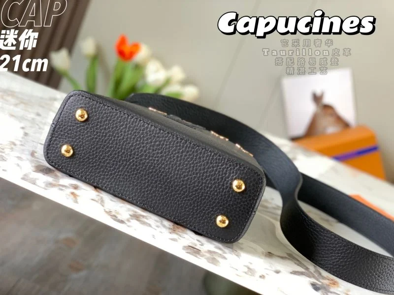 Exact replica Louis Vuitton Capucines BB Bags