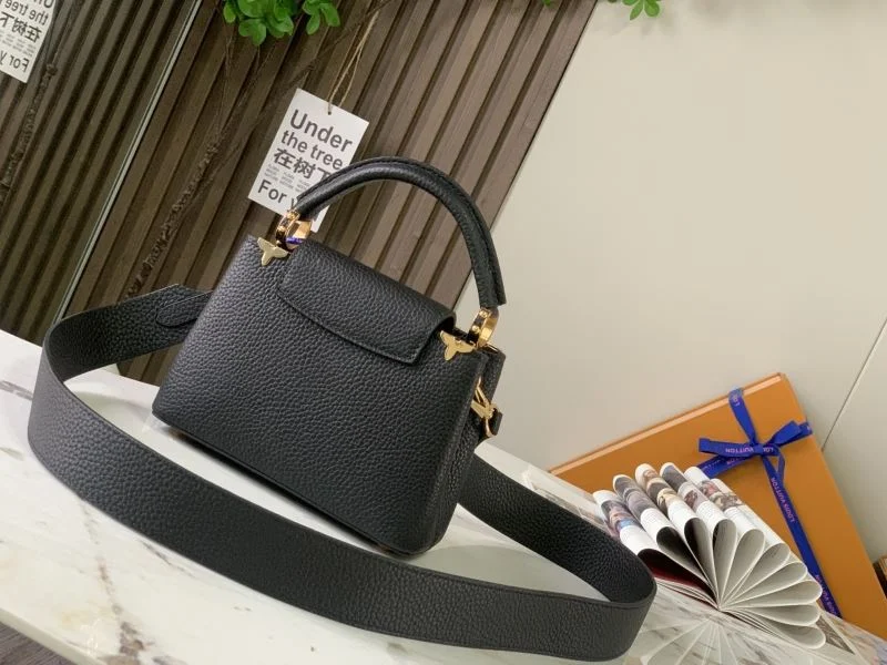 Top mirror Louis Vuitton Capucines BB Bags