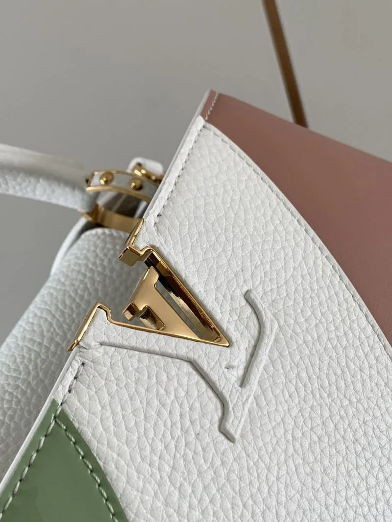 Cut-rate Louis Vuitton Capucines BB Bags
