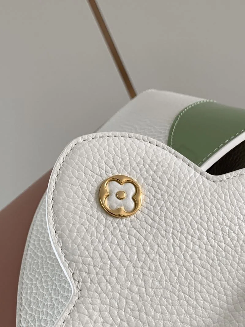 Cut-rate Louis Vuitton Capucines BB Bags