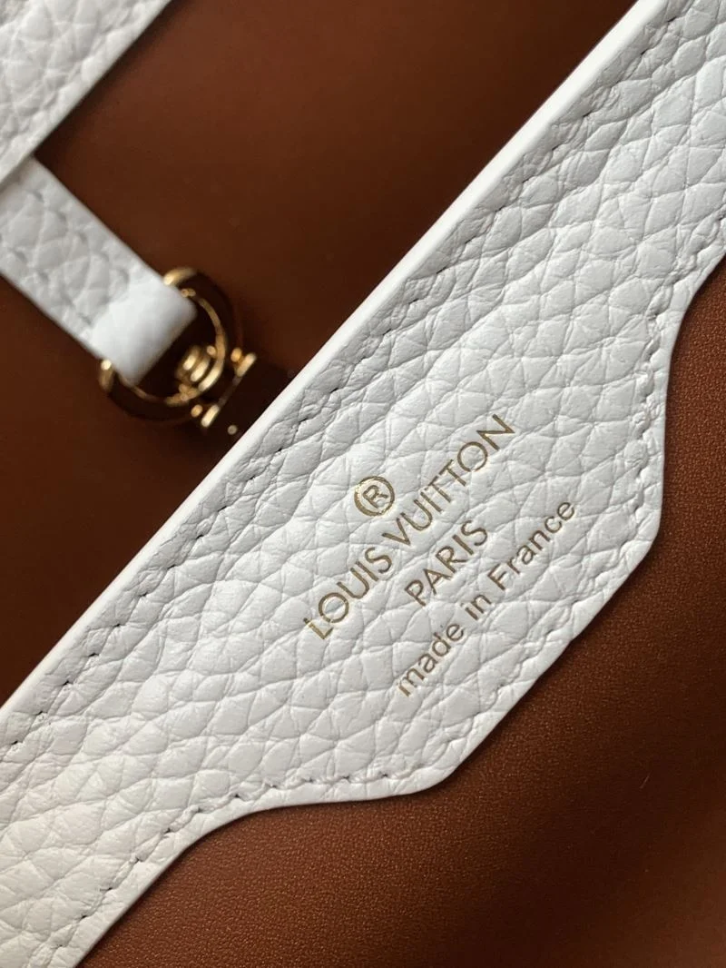 Cut-rate Louis Vuitton Capucines BB Bags