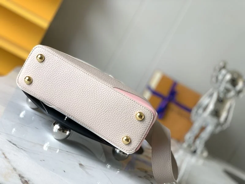 Precise copy Louis Vuitton Capucines BB Bags