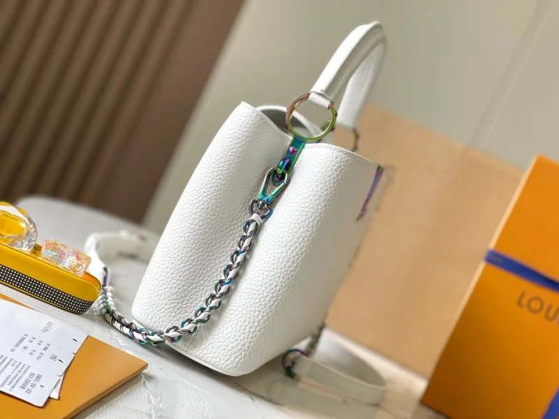 Cut-rate Louis Vuitton Capucines BB Bags