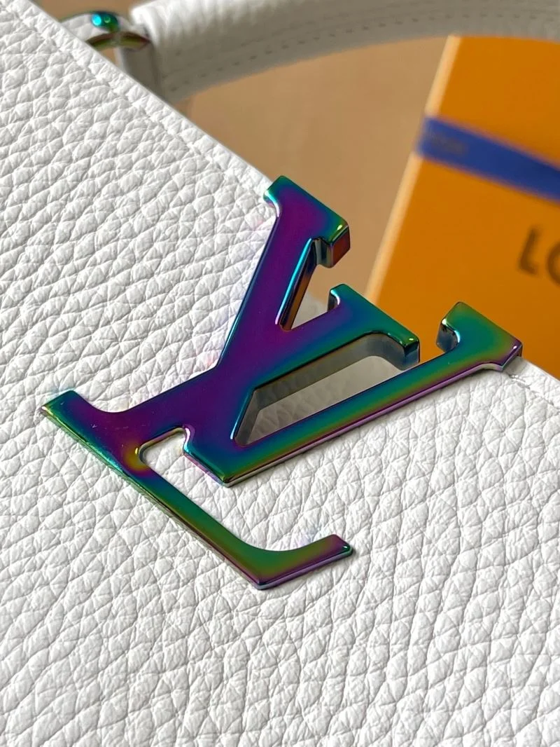 Cut-rate Louis Vuitton Capucines BB Bags