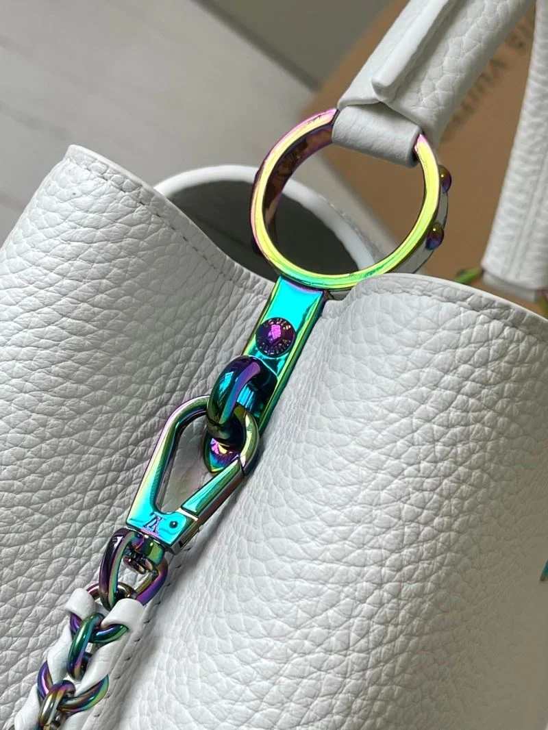 Cut-rate Louis Vuitton Capucines BB Bags