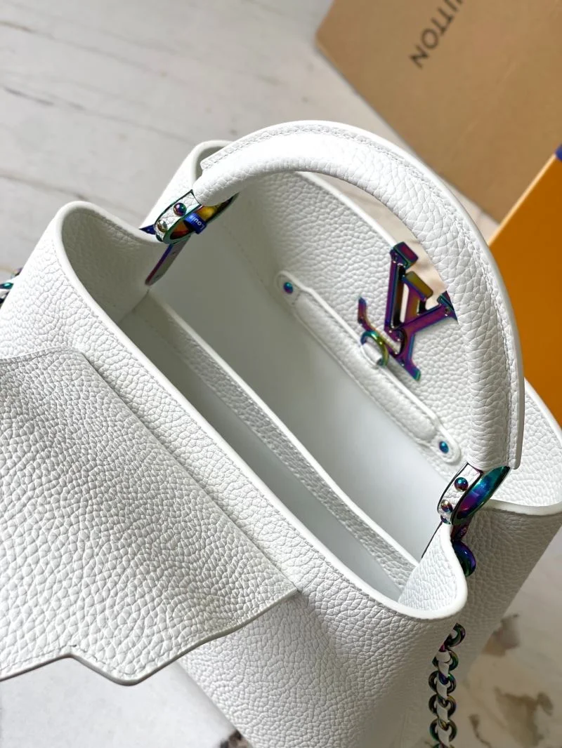 Cut-rate Louis Vuitton Capucines BB Bags