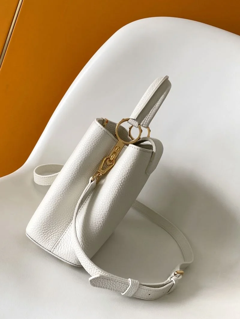 Low-cost Louis Vuitton Capucines BB Bags