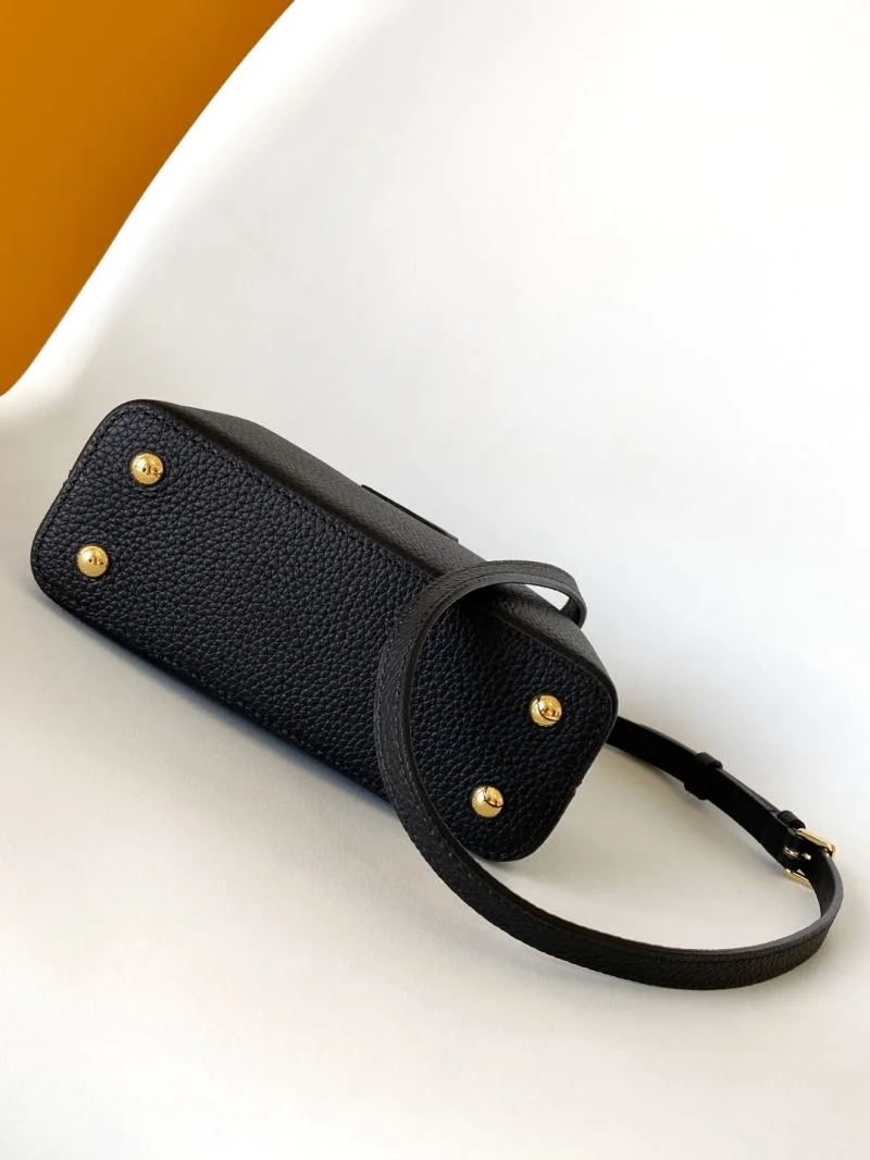 Inexpensive Louis Vuitton Capucines BB Bags