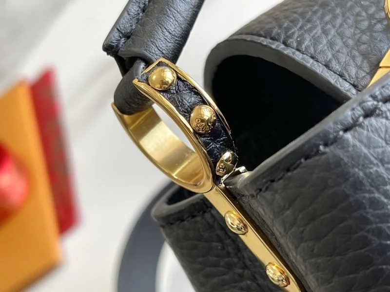 Precise copy Louis Vuitton Capucines BB Bags
