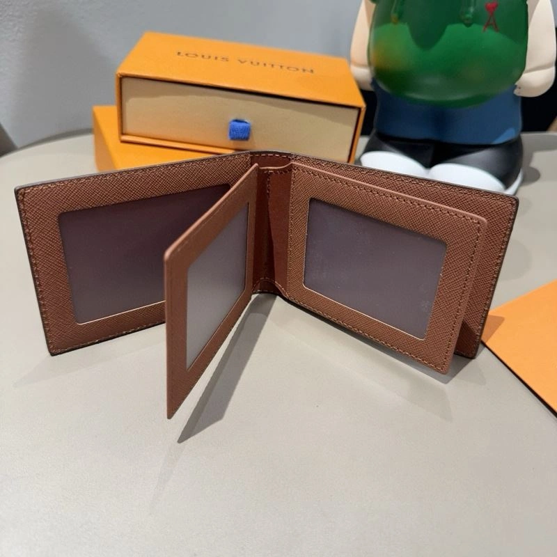 Low-cost Louis Vuitton Card Holders
