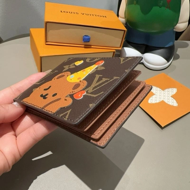 Low-cost Louis Vuitton Card Holders