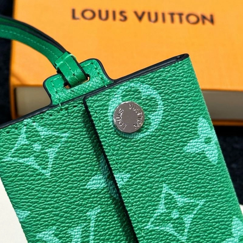 Inexpensive Louis Vuitton Card Holders