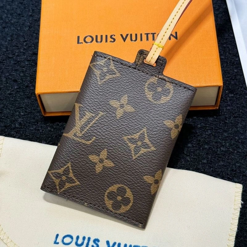 Low-cost Louis Vuitton Card Holders