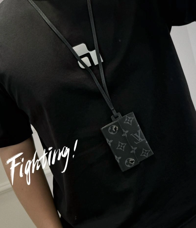 Affordable Louis Vuitton Card Holders