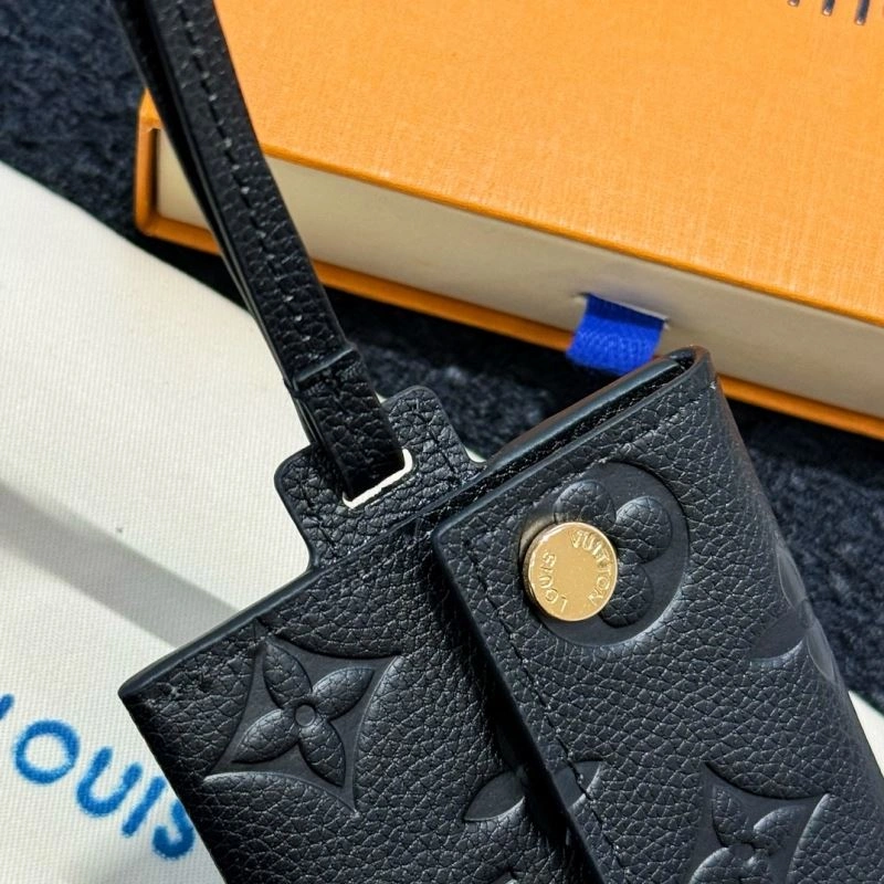 Accurate model Louis Vuitton Card Holders