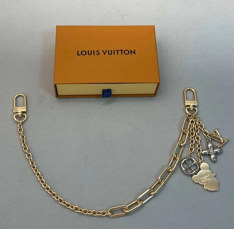 Official Louis Vuitton Chains