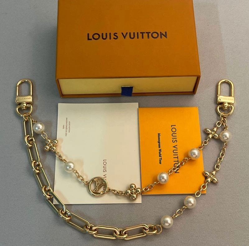 Louis Vuitton Chains