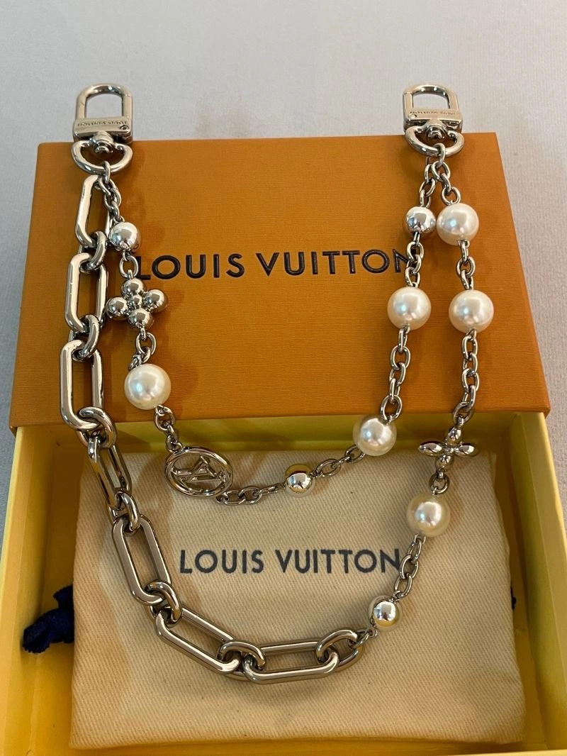 High fidelity Louis Vuitton Chains