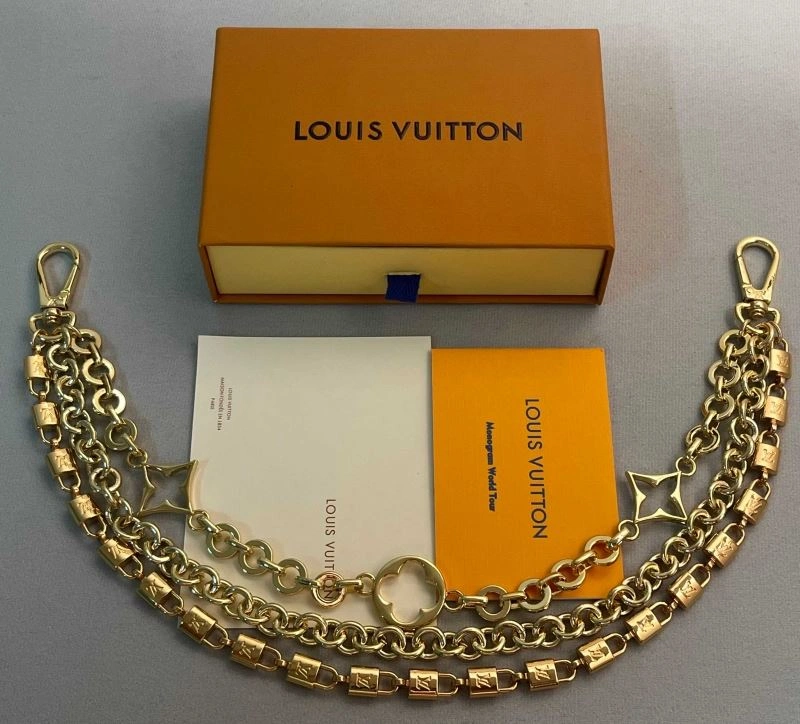 Louis Vuitton Chains
