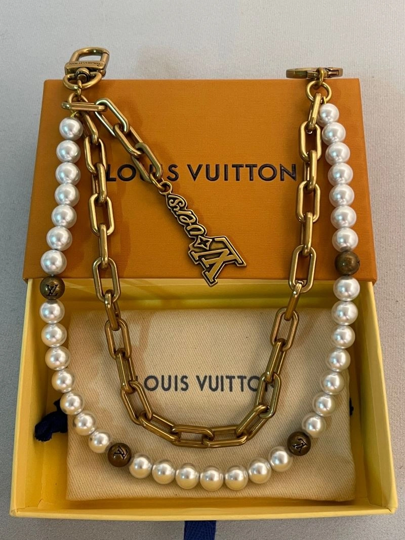 Mirror quality Louis Vuitton Chains