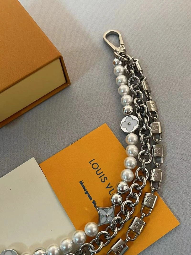 1:1 copy Louis Vuitton Chains