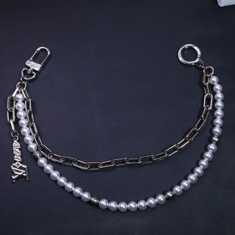 Bargain Louis Vuitton Chains