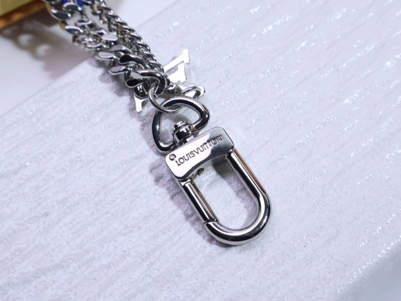 Discounted Louis Vuitton Chains