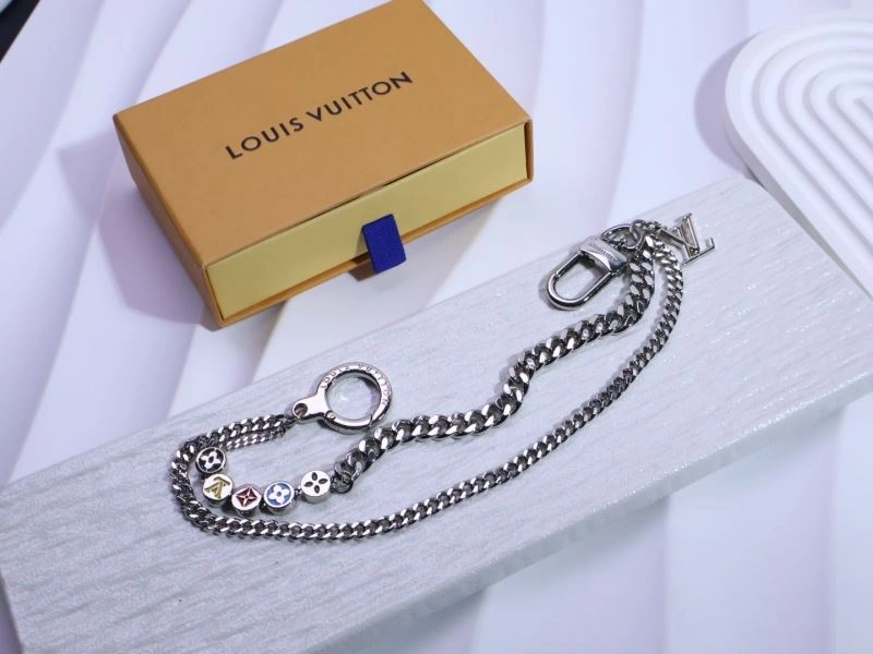 Discounted Louis Vuitton Chains