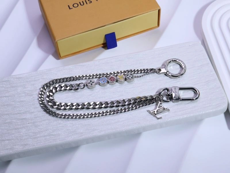 Discounted Louis Vuitton Chains