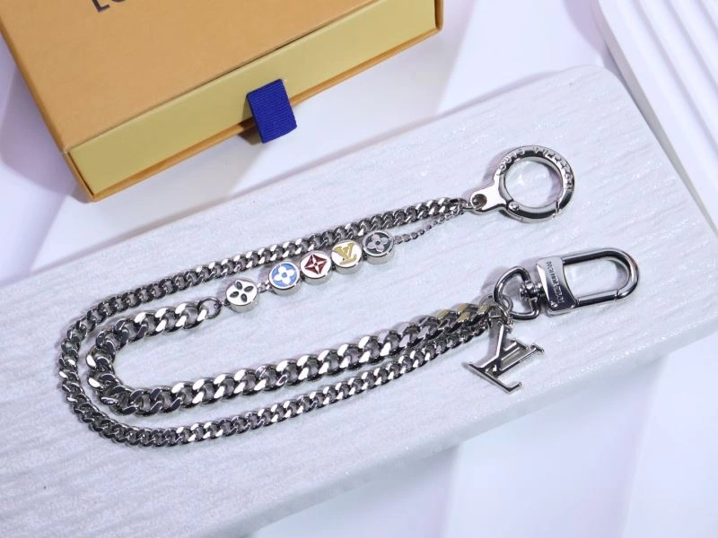 Discounted Louis Vuitton Chains