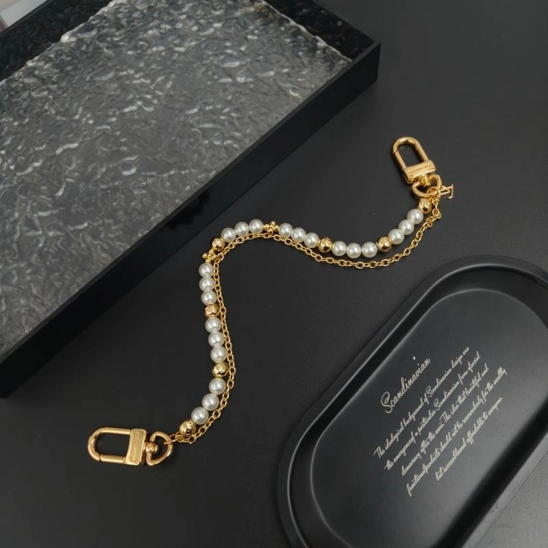 Louis Vuitton Chains
