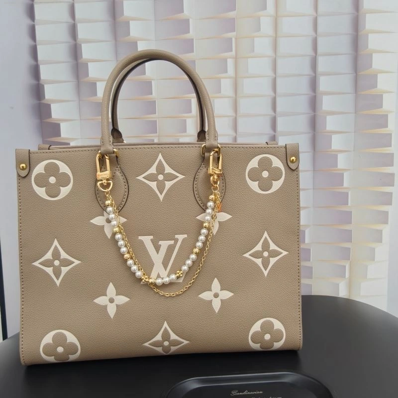 High accuracy Louis Vuitton Chains