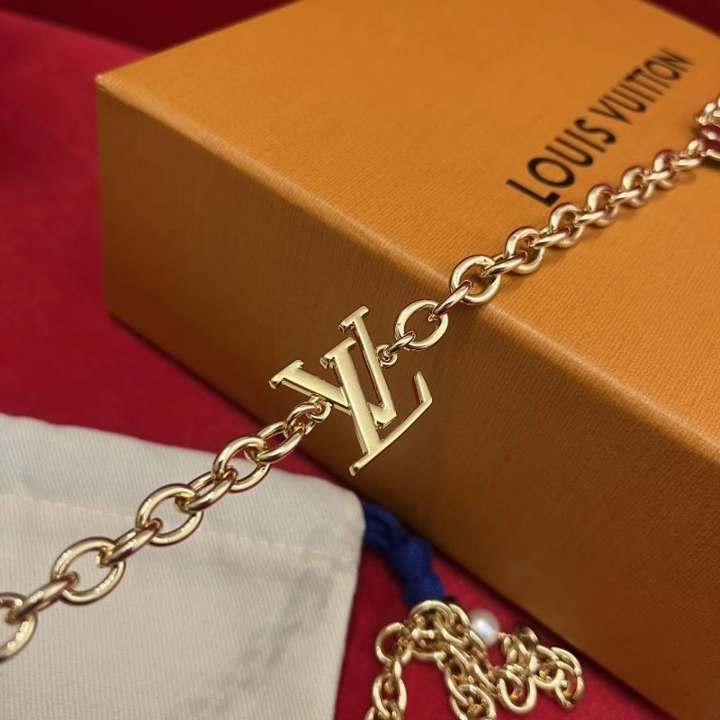 Economical Louis Vuitton Chains
