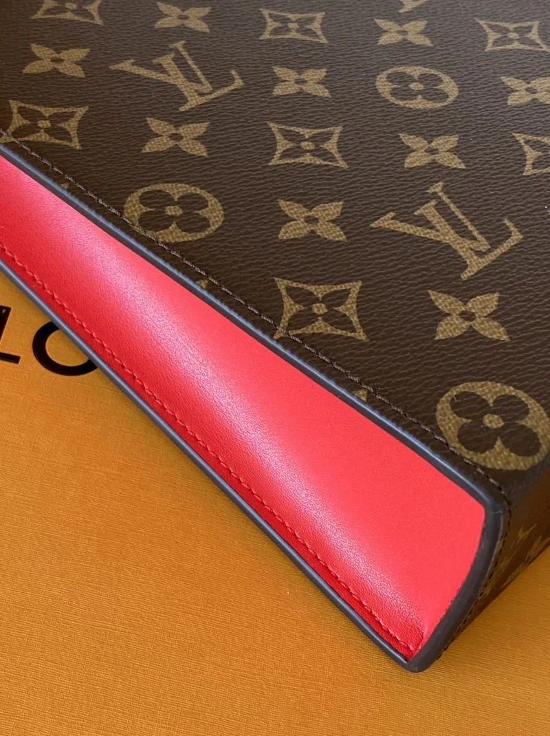 Real Louis Vuitton Clutch Bags
