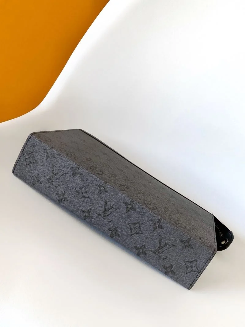 Official Louis Vuitton Clutch Bags