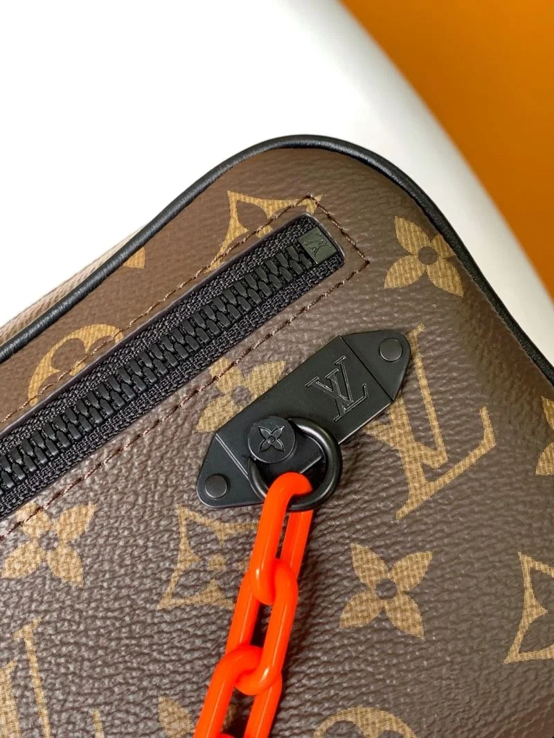 Value-priced Louis Vuitton Clutch Bags