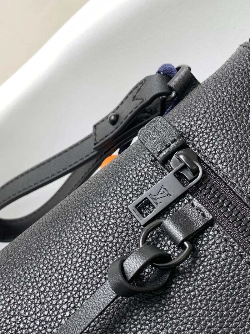 Reasonably priced Louis Vuitton Clutch Bags