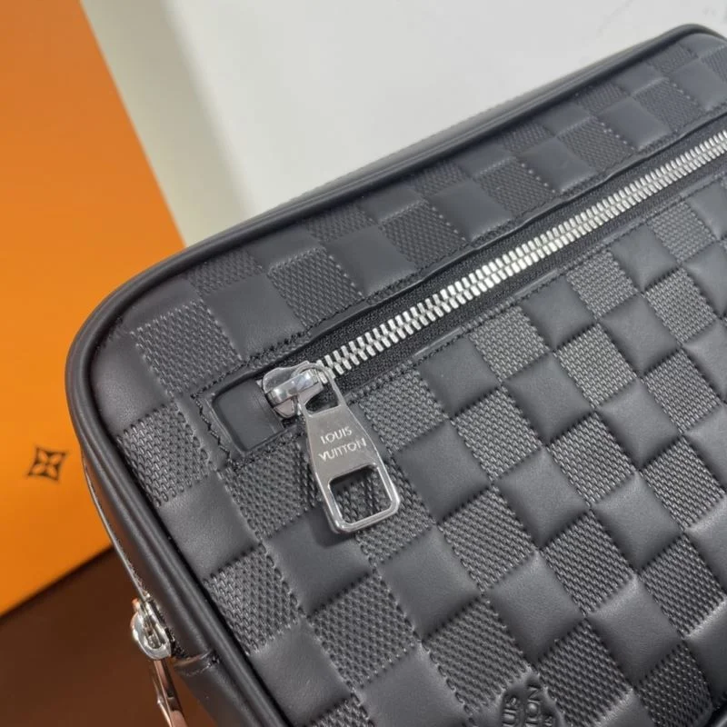 Perfect replica Louis Vuitton Clutch Bags