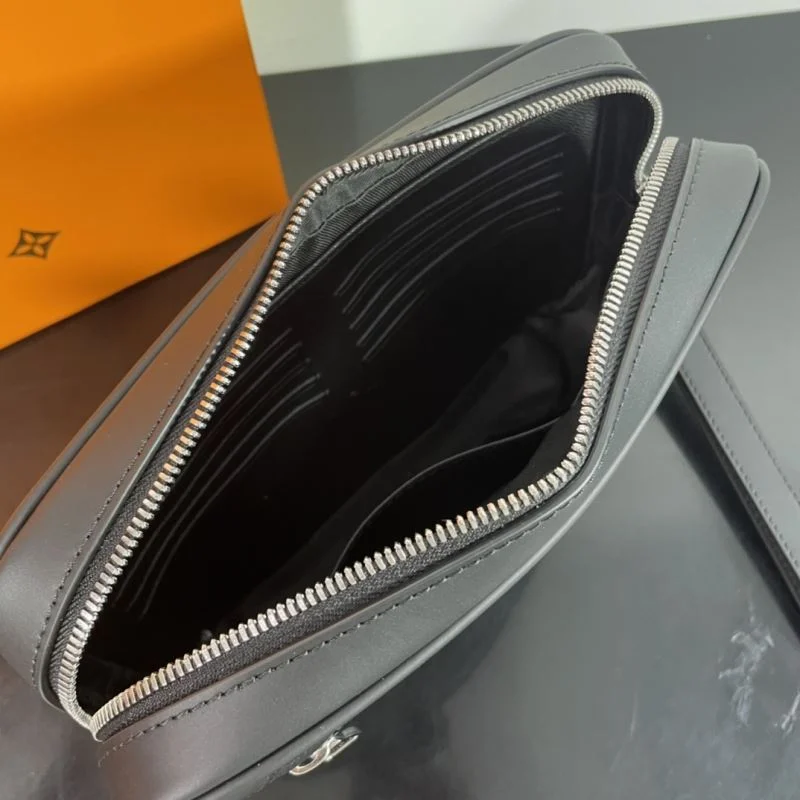 Perfect replica Louis Vuitton Clutch Bags