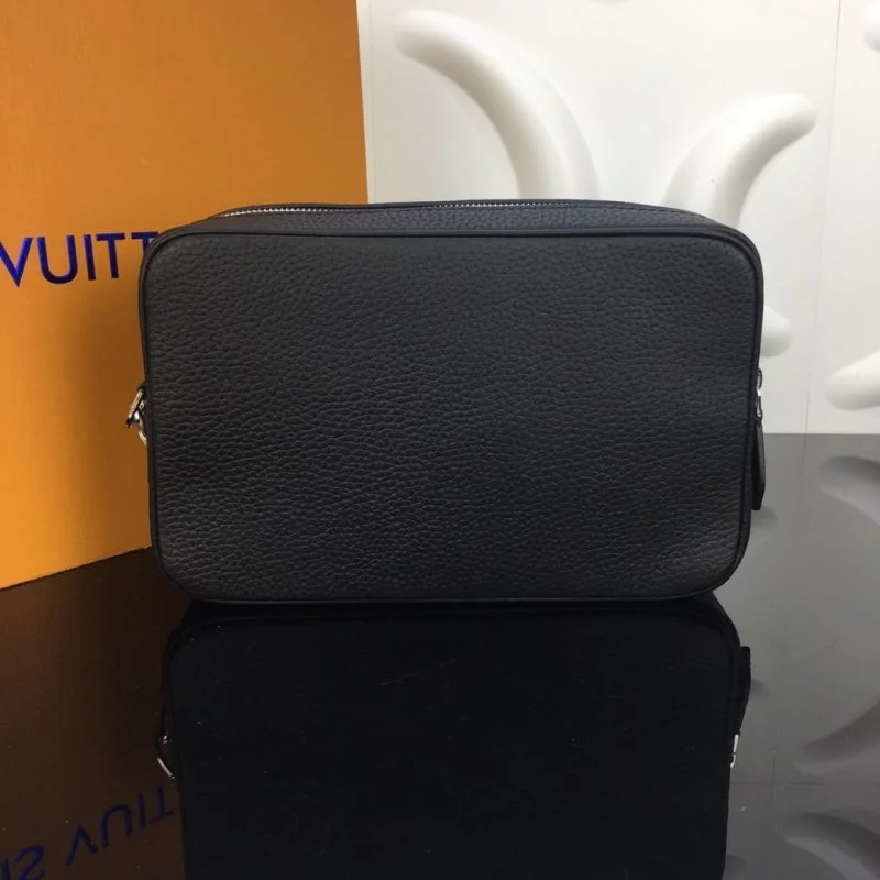 Exact replica Louis Vuitton Clutch Bags