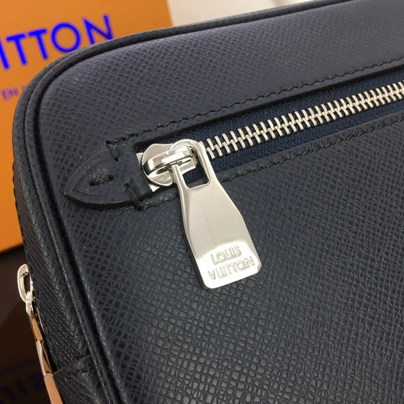 Cut-rate Louis Vuitton Clutch Bags