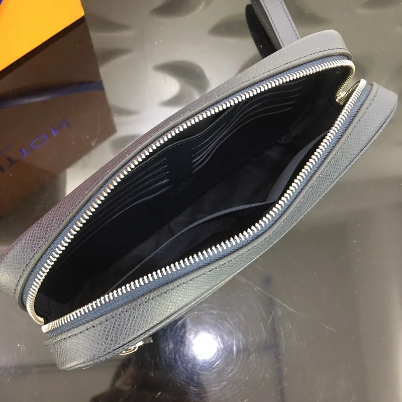 Cut-rate Louis Vuitton Clutch Bags