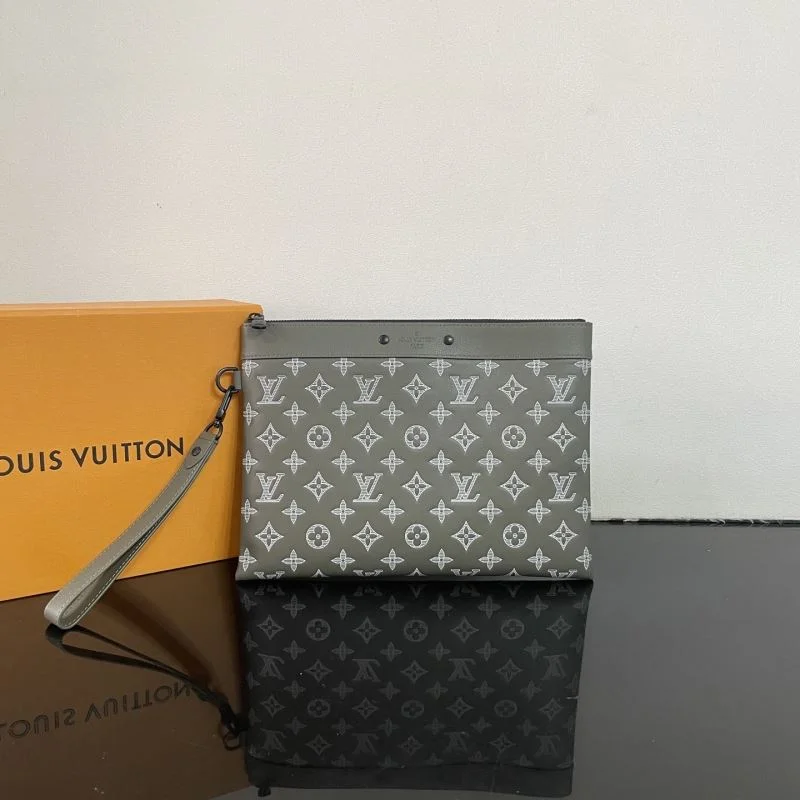 Louis Vuitton Clutch Bags