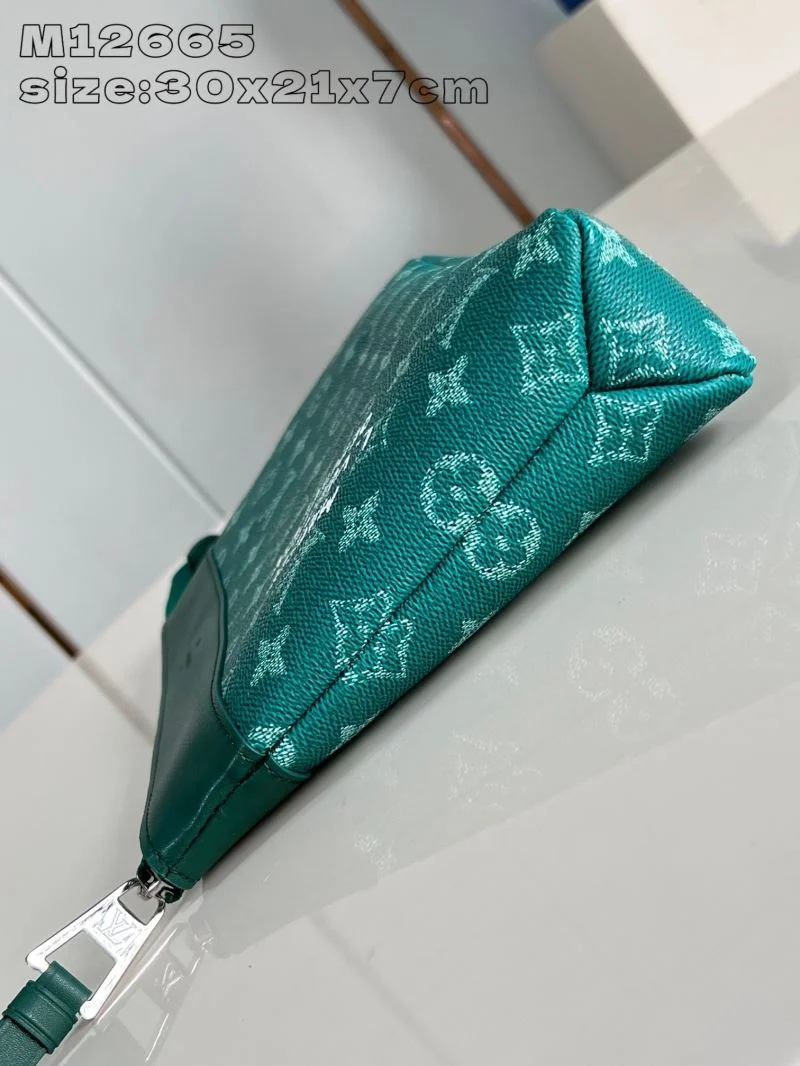Factory-made Louis Vuitton Clutch Bags