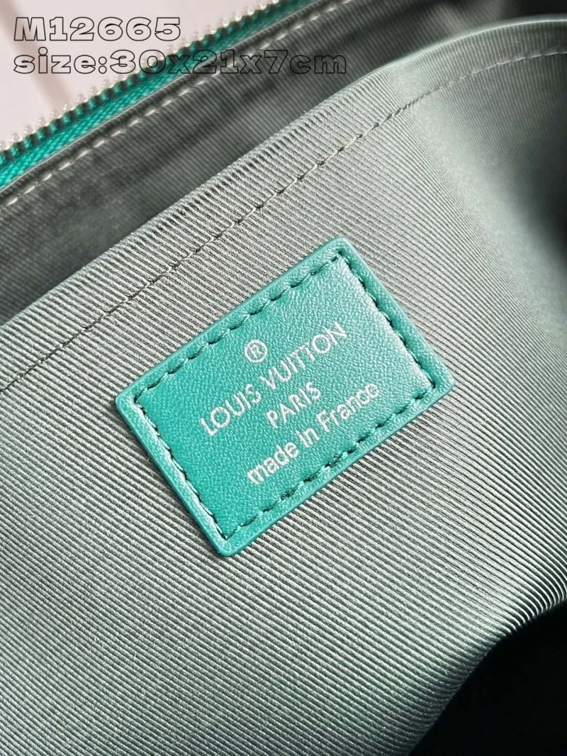 Factory-made Louis Vuitton Clutch Bags