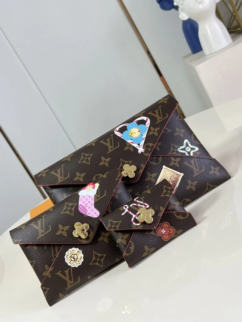 Louis Vuitton Clutch Bags